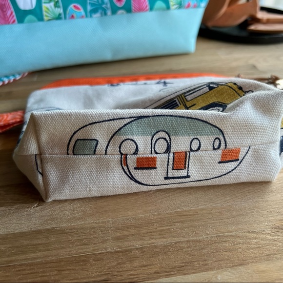 Handmade | Bags | Handmade Retro Camper Themed Zipper Pouch 5x7x2 Inch ...